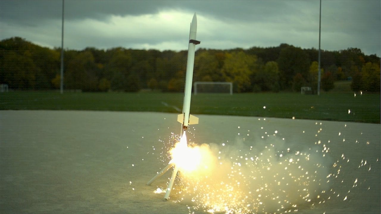 Model Rockets in Slow Motion