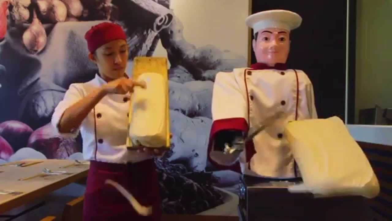 This Noodle Flinging Robot Is Oddly Satisfying