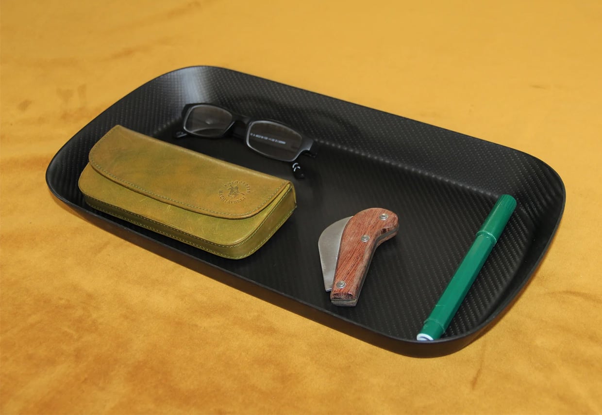 Carbon Fiber Dump Tray Keeps Your EDC Neat and Tidy