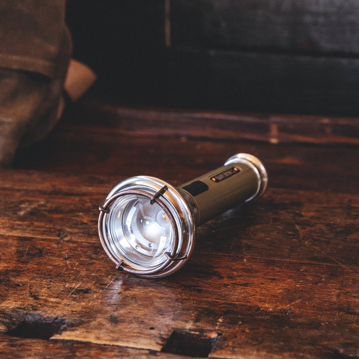 This Flashlight Has Vintage Looks But Modern Tech