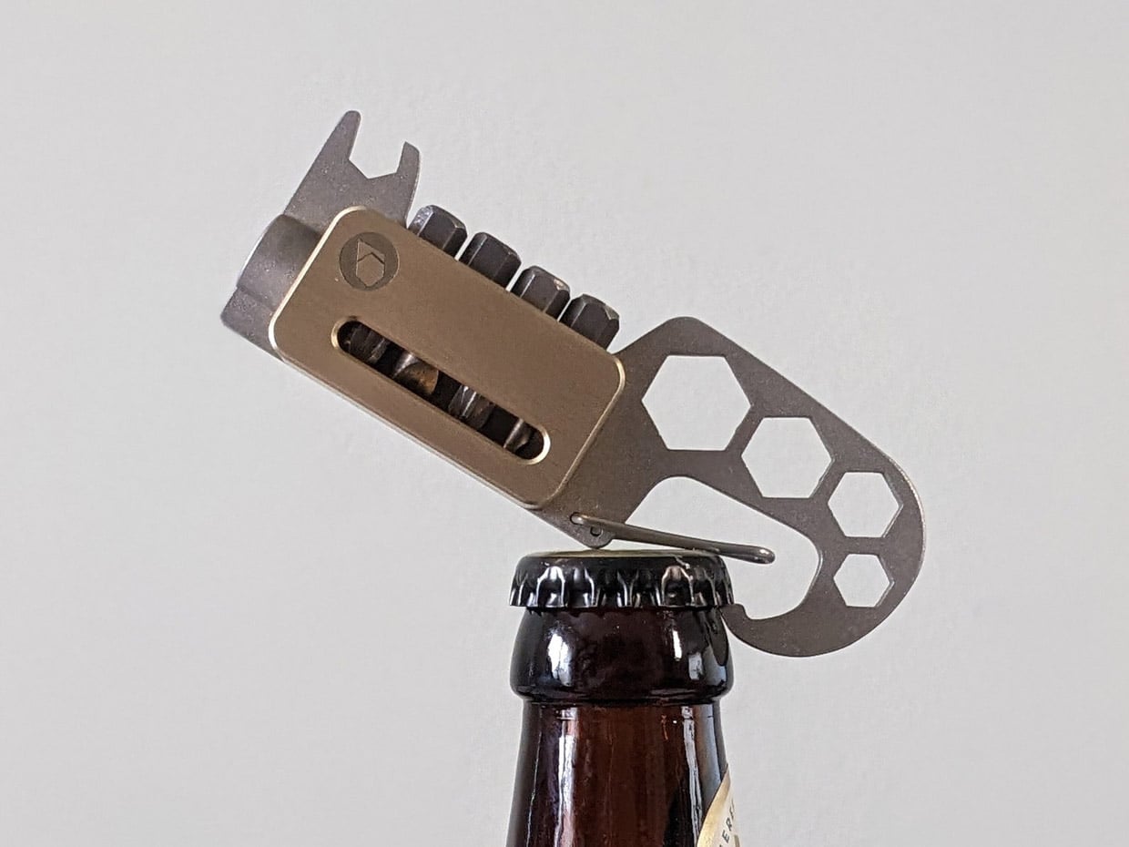 Drivr2L Pocket Driver Packs Lots of Tools on Your Belt Loop