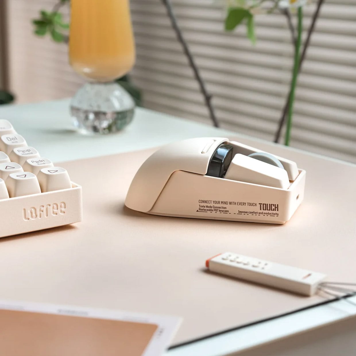 Lofree Touch Tri-Mode Wireless Mouse: Beige Is Back, Baby