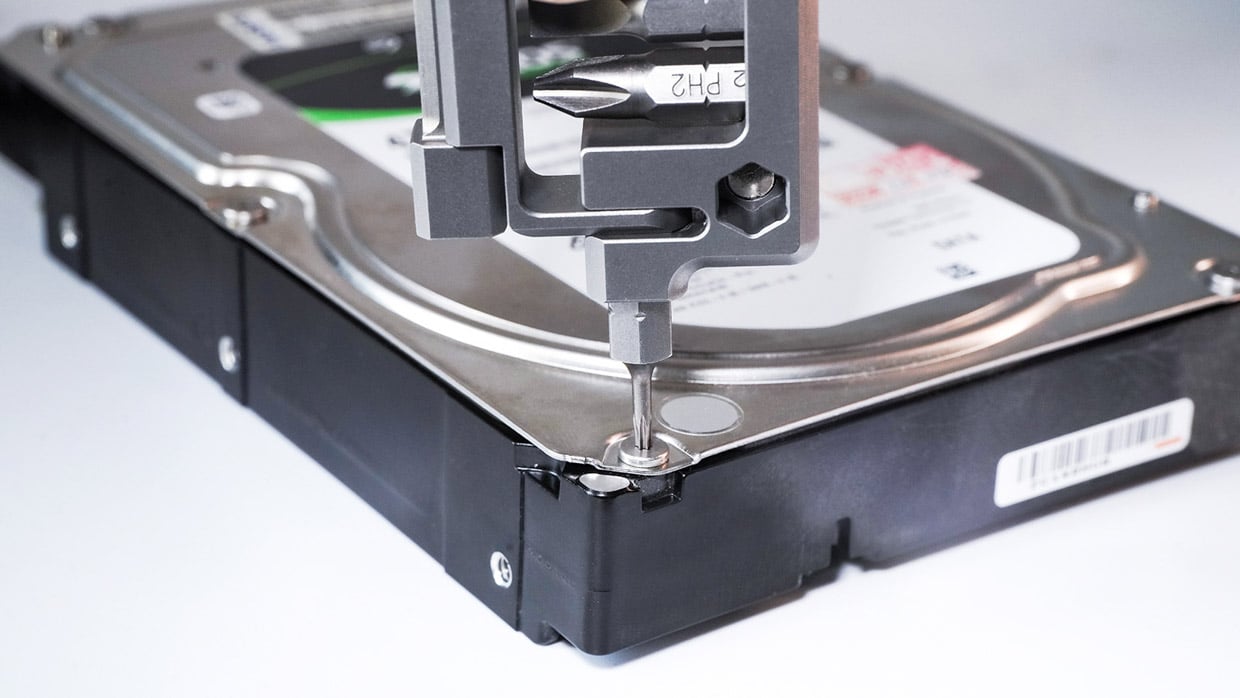 Ti-Mag V2 Ratchet Driver Is a Versatile Pocket Tool