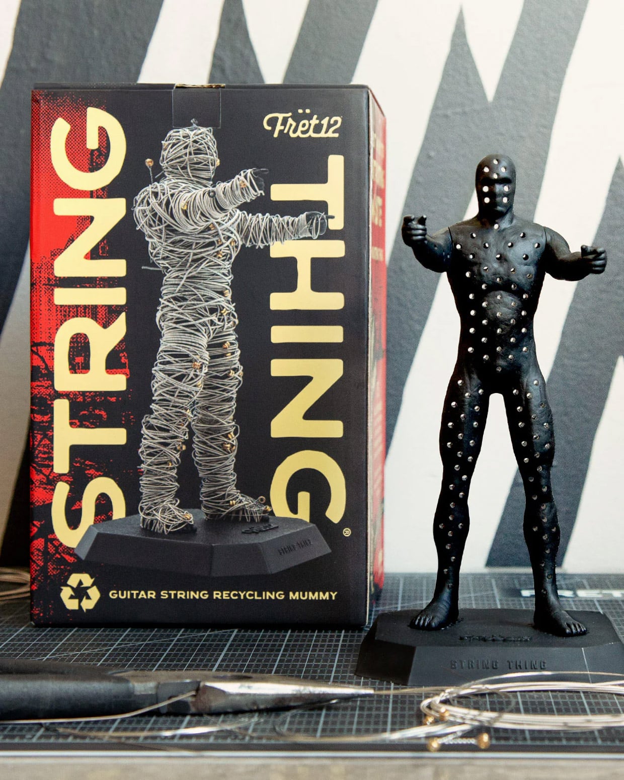 String Thing Makes a Mummy with Old Guitar Strings