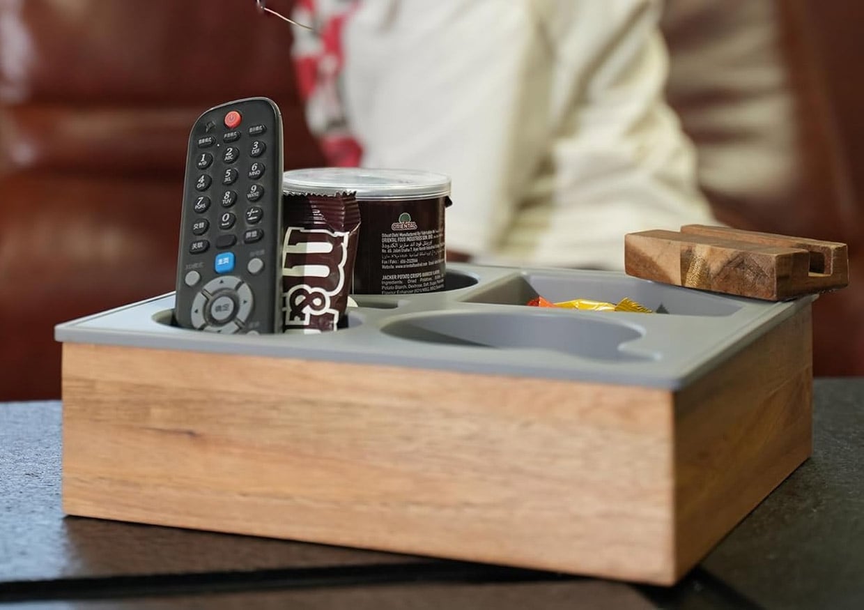 Upgrade Couch Time with This Handy Drink and Snack Cozy