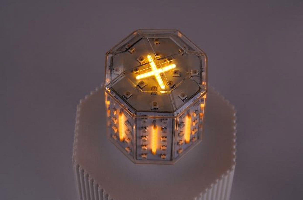 The Star-Bulb Can Output Multiple Colors at the Same Time