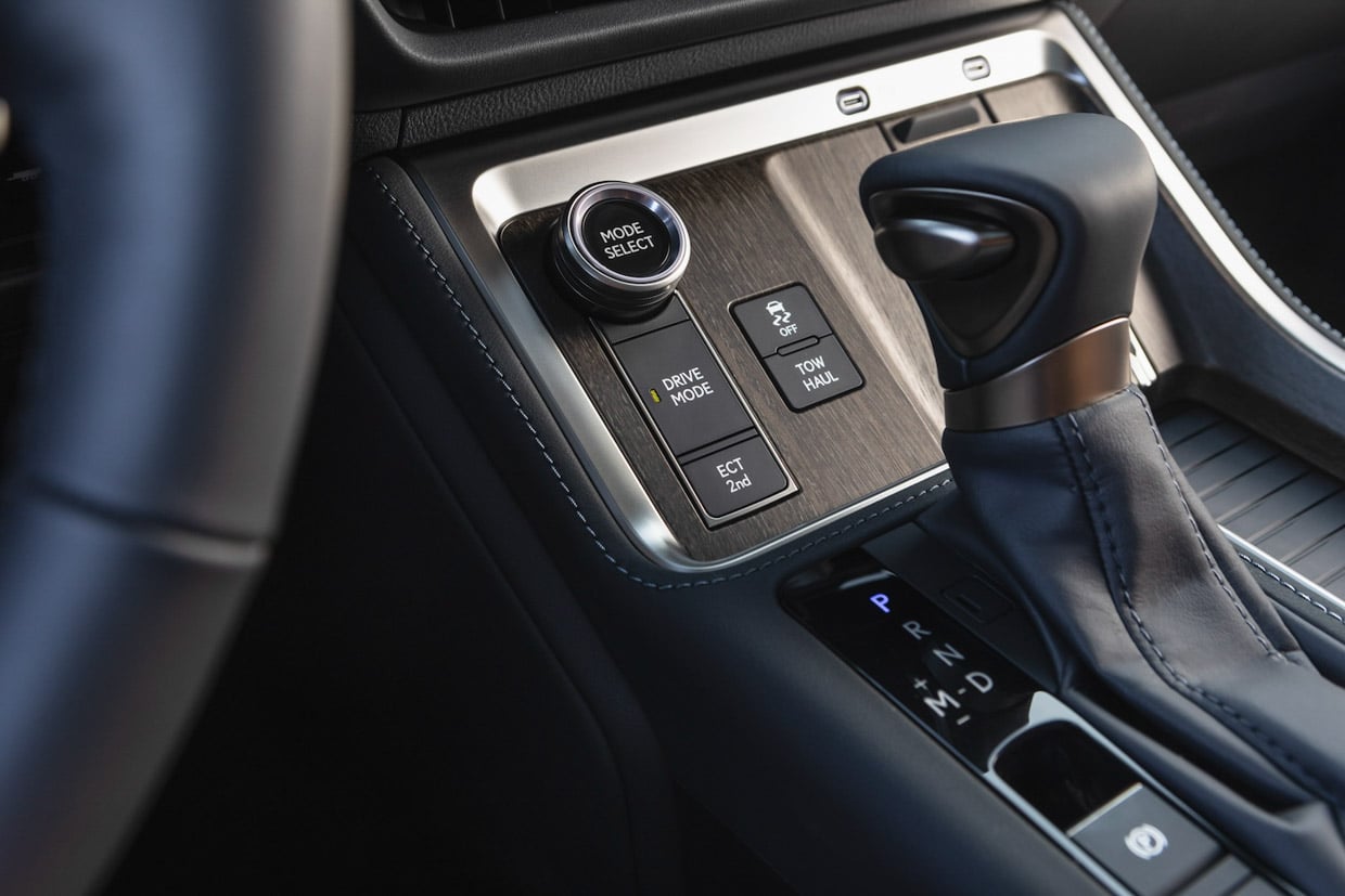 2025 Lexus GX 550 Overtrail Models Get a Suspension Lift