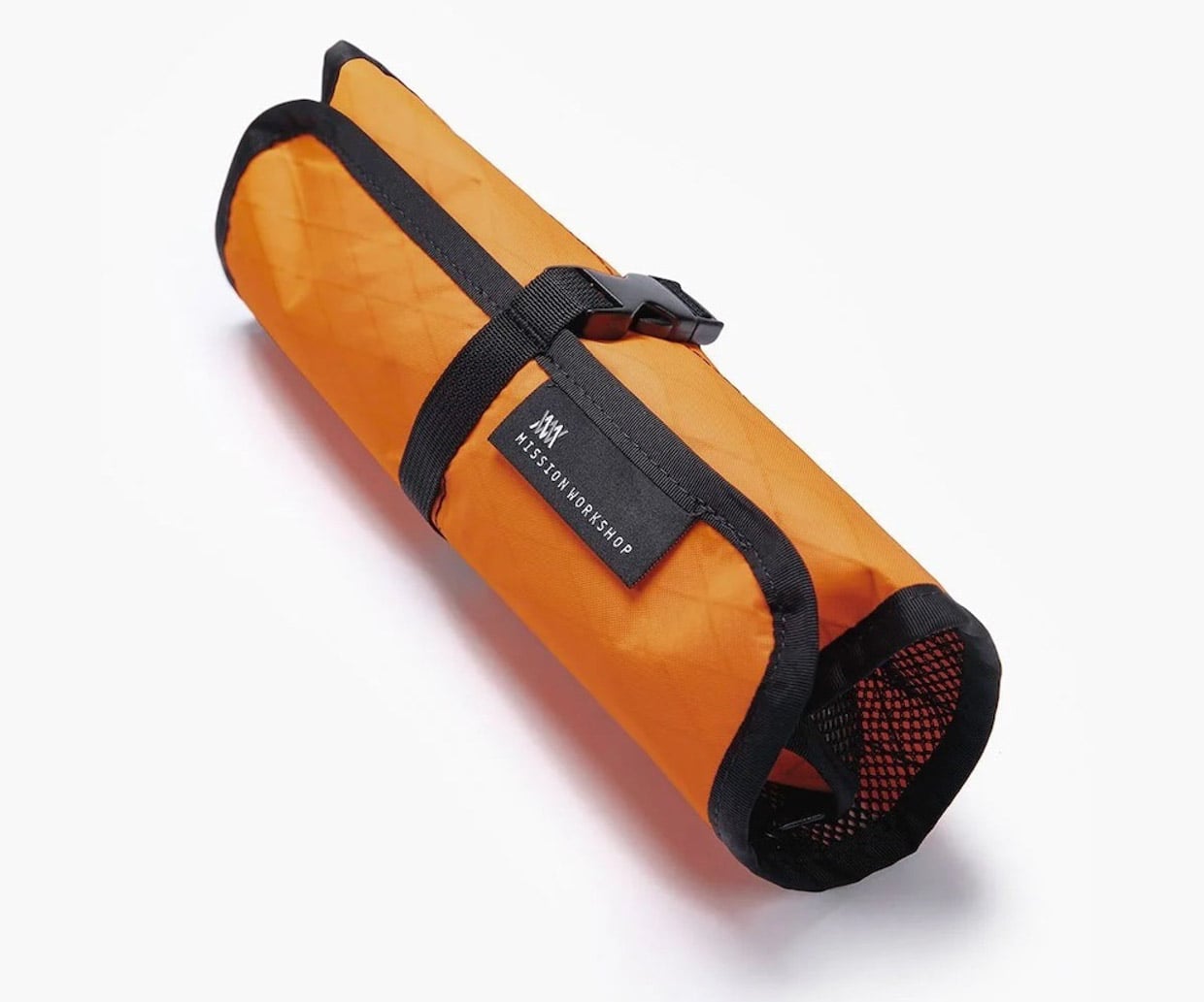 Mission Workshop Tool Roll Keeps Your Everyday Essentials Organized