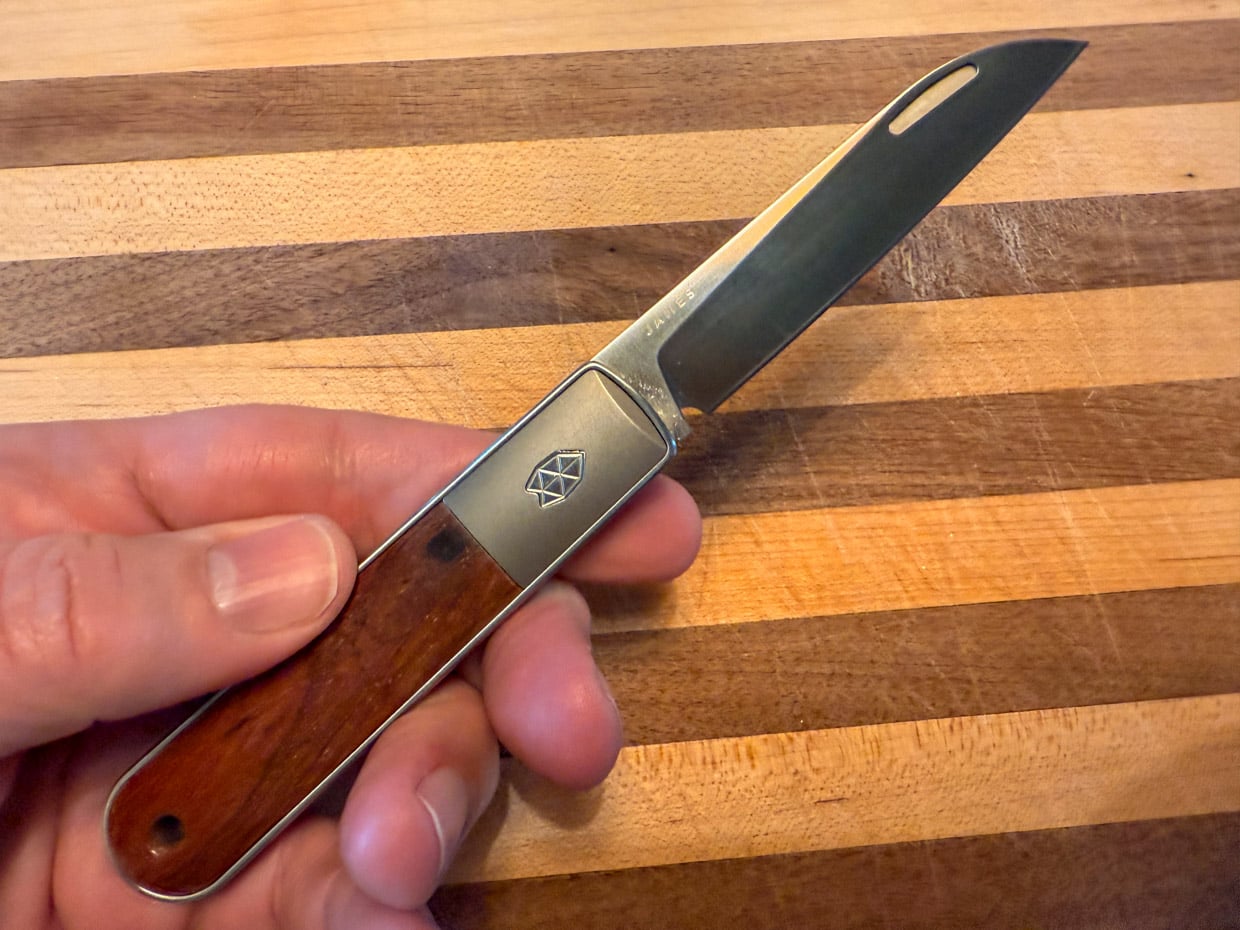 The James Brand Wayland Is a Beauty of a Pocket Knife