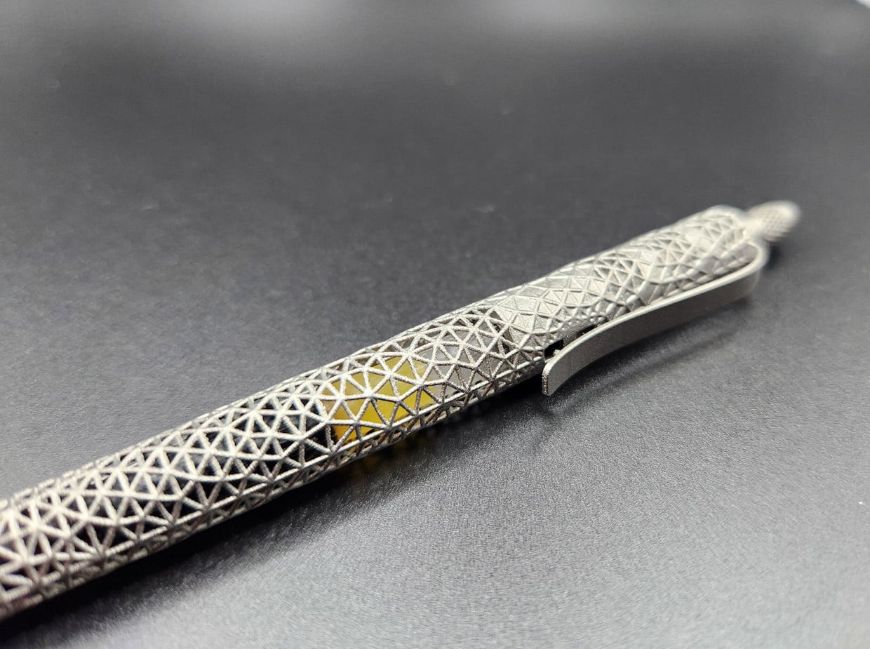 These Cool Lattice Pens are 3D Printed from Titanium