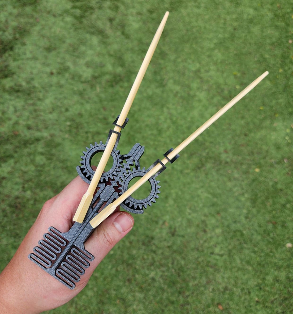 Allen Pan Invented Chopsticks for People Who Can't Use Chopsticks