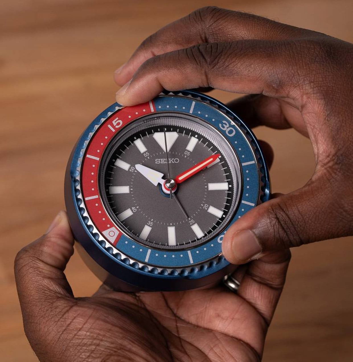 This Desktop Alarm Clock Looks Like a Seiko Dive Watch