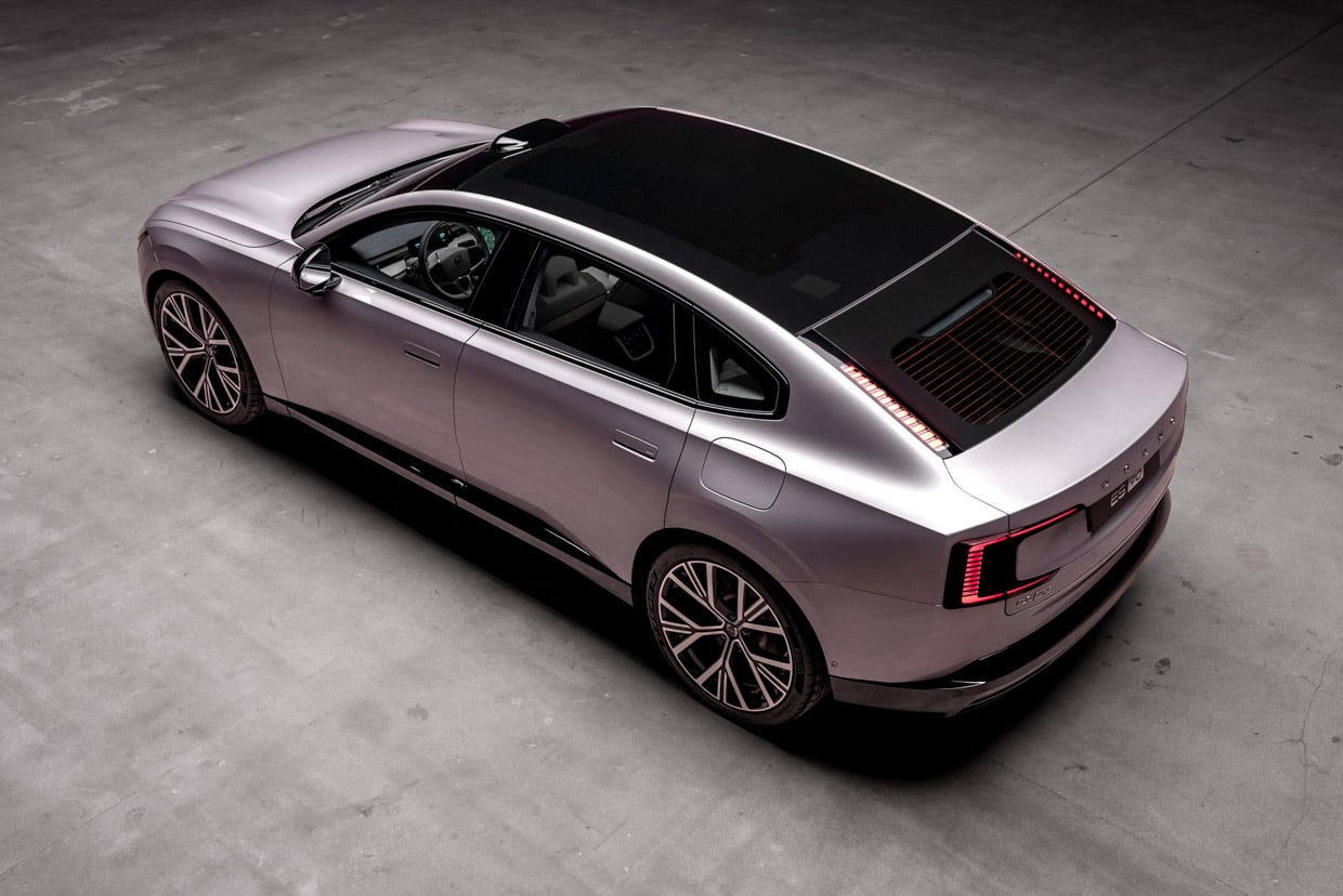 The New Volvo ES90 Is a 5-Door Fastback EV