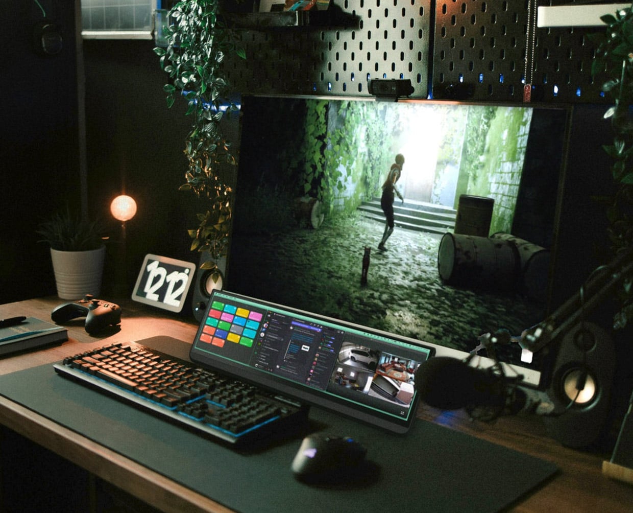 SEC|DEC Touchscreen Secondary Monitor Adds Desktop Real Estate Where ...