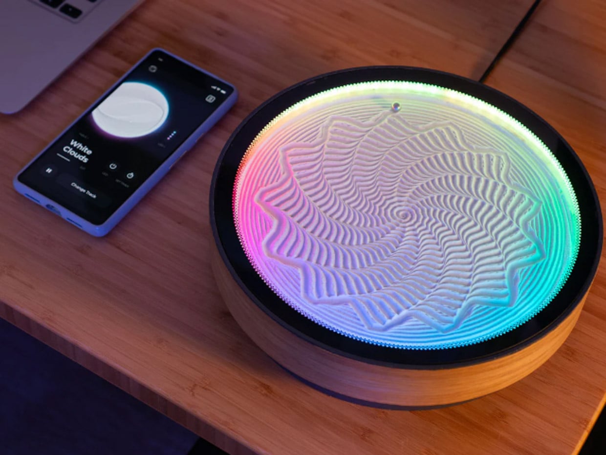 Oasis Mini Sand Machine Is a Soothing Tabletop Art Maker