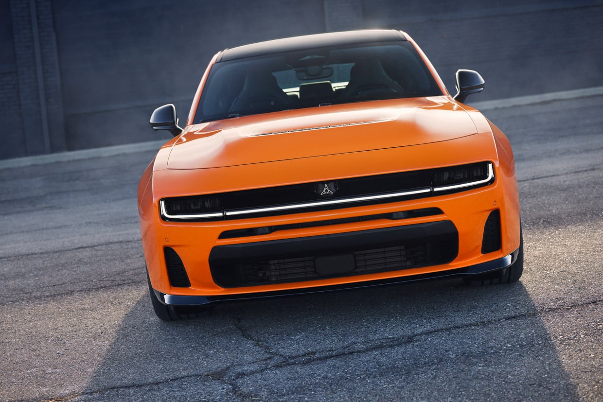 2026 Dodge Charger Scat Pack Gets a 550 Horsepower Turbo-6 Engine