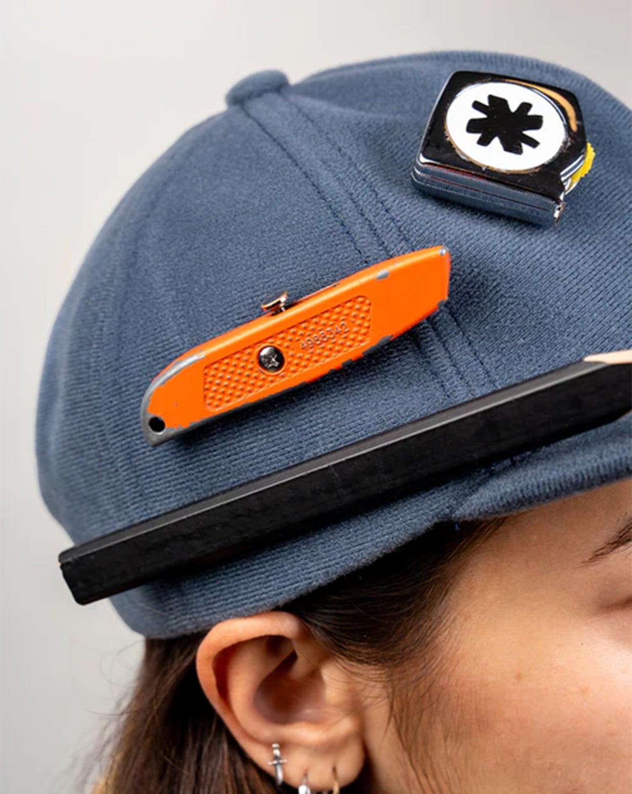 Simone Giertz’s Patch Cap Lets You Stick Anything to Your Head