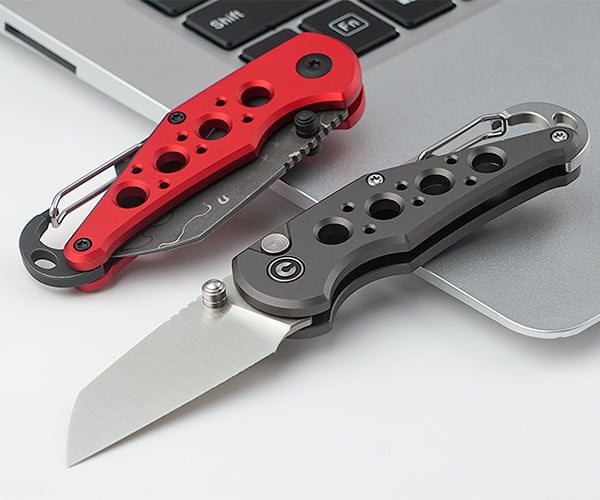 The Smith Blade: Hacksmith’s Ultimate Titanium Multitool