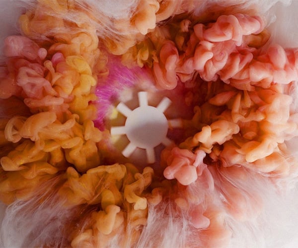 A 3D Cutaway Animation of How a Fire Engine Works