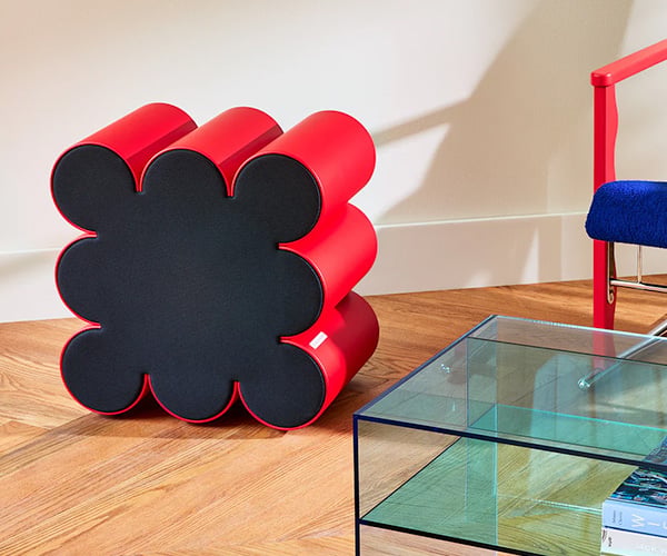 Object 6 + 9 Speakers Look Like a Work of Modern Art