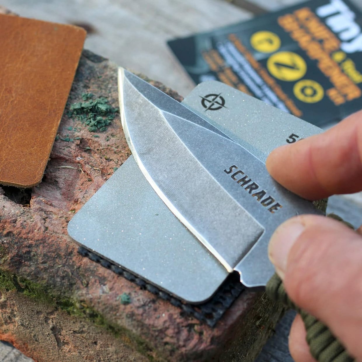 This Knife Sharpener Kit Fits in Your Pocket