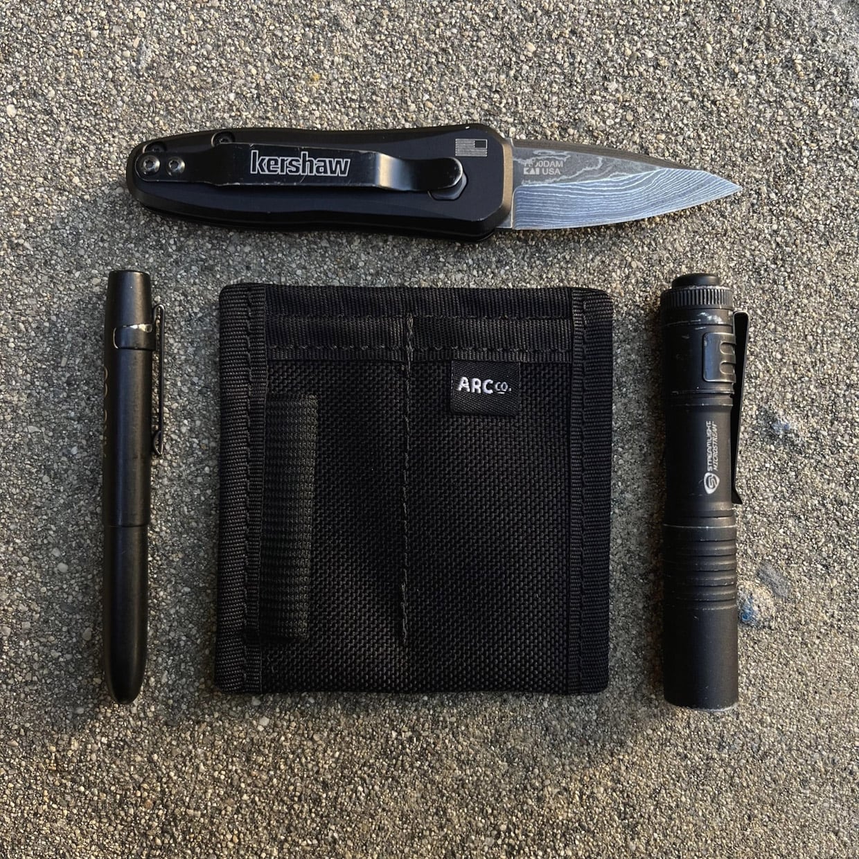 The ARC QuickDraw Pouch Organizes Your Most Essential EDC Gear