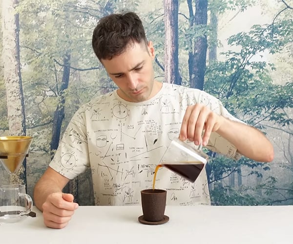 Headachesound Wow & Flutter Machine Lets DJs Scratch Sound Samples