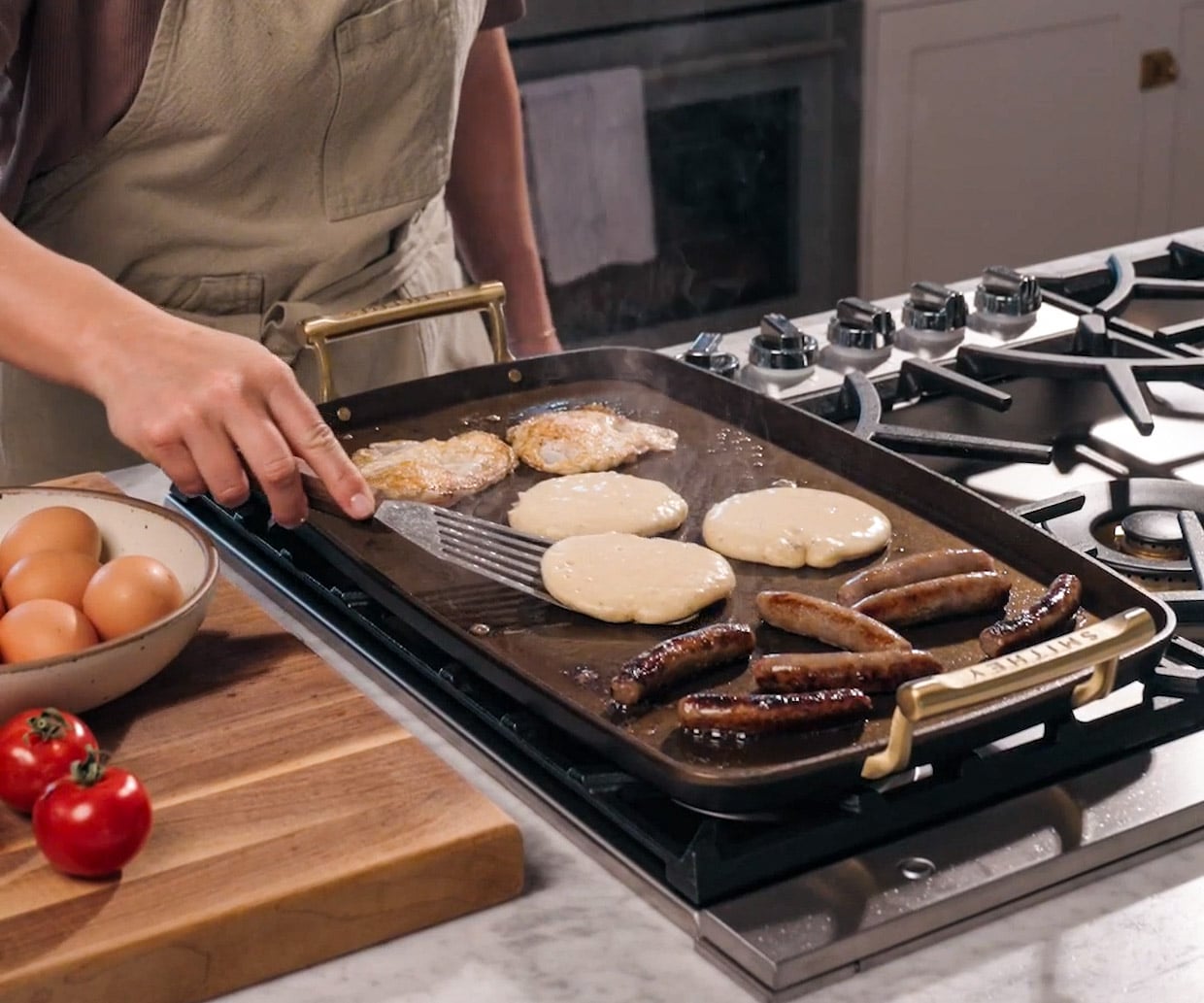 Smithey's Cast Iron Double Burner Griddle Will Cook Meals for a Lifetime
