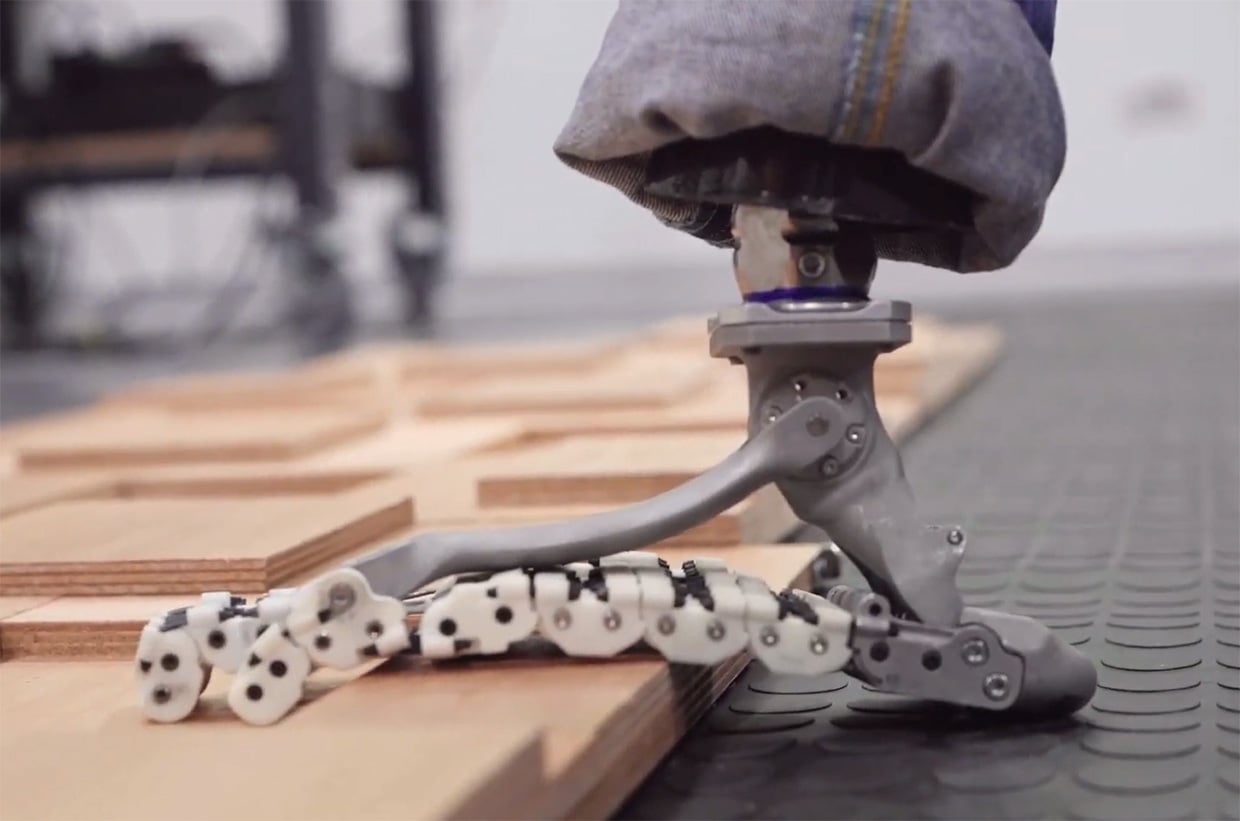 This Artificial Prosthetic Foot Moves Just Like The Real Deal