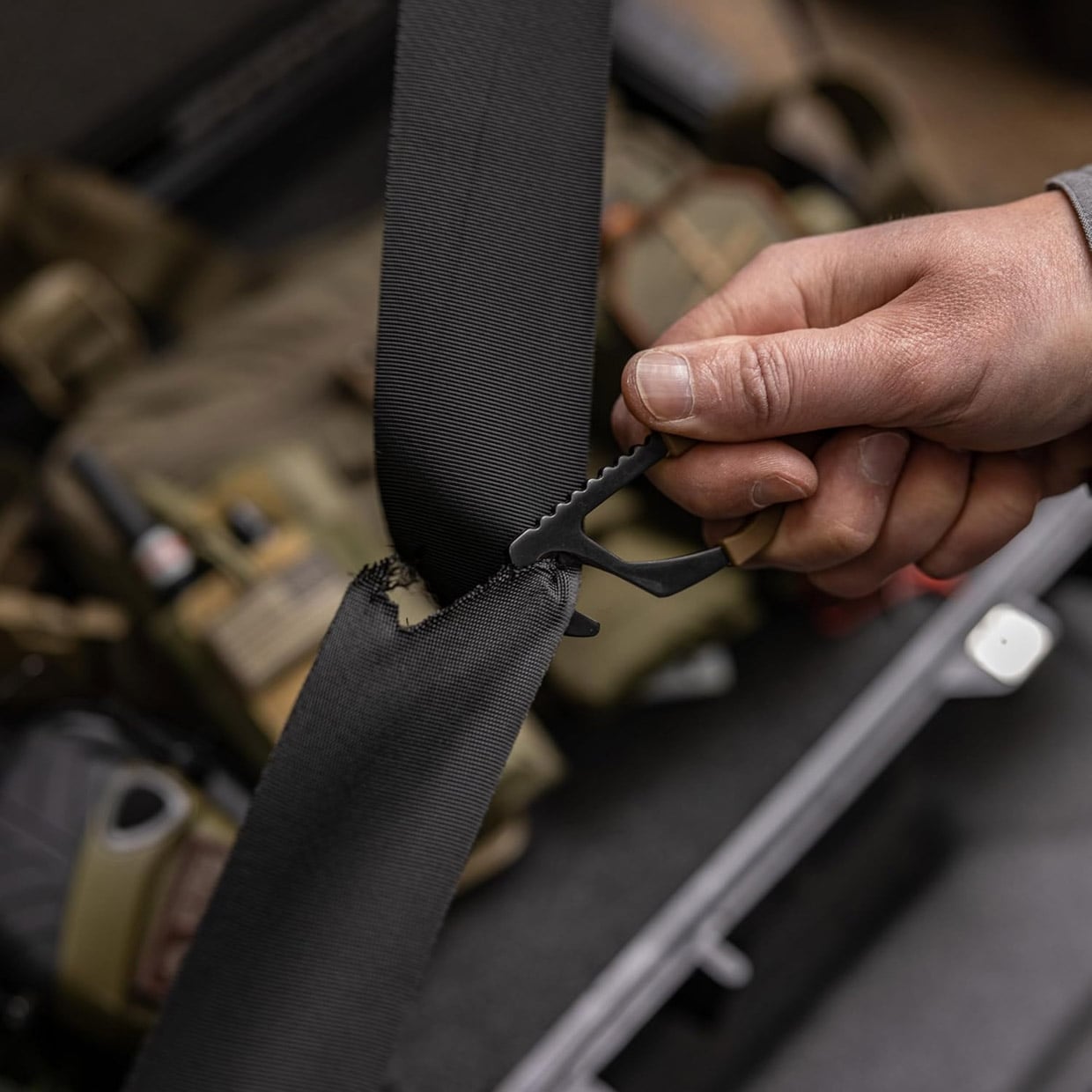 The Gerber Strap Cutter Tool Could Save a Life