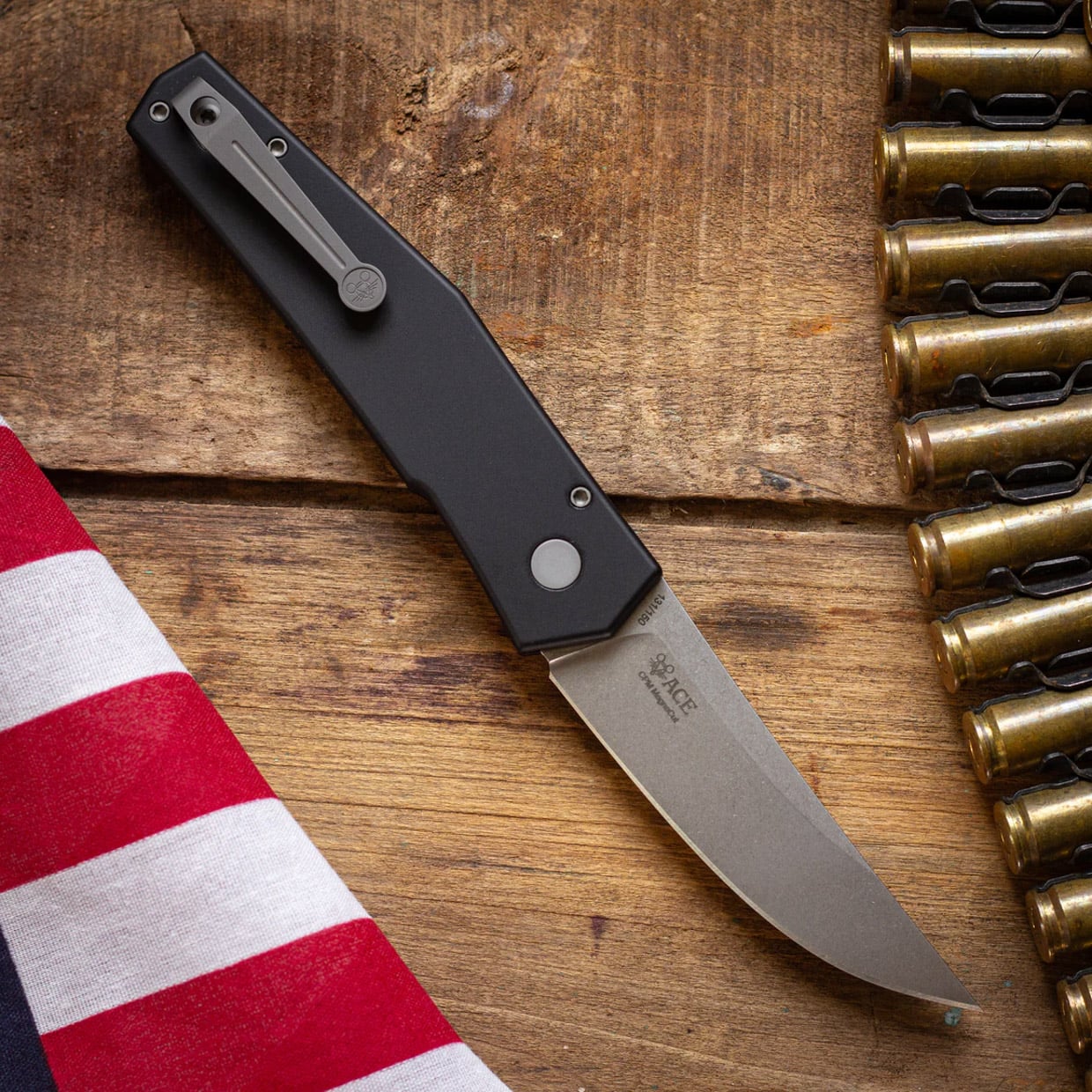 GiantMouse Ace Elmer Black Mouse Automatic Knife