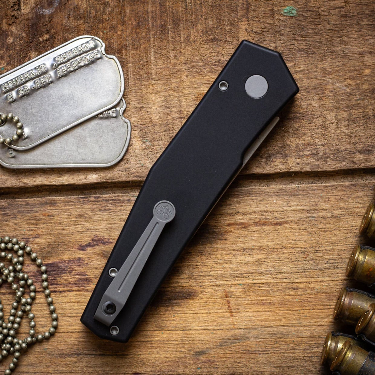 GiantMouse Ace Elmer Black Mouse Automatic Knife
