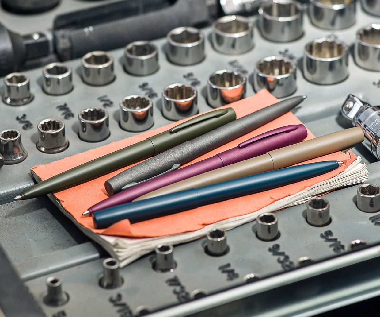 Fisher Cap-O-Matic Space Pen Writes Anywhere