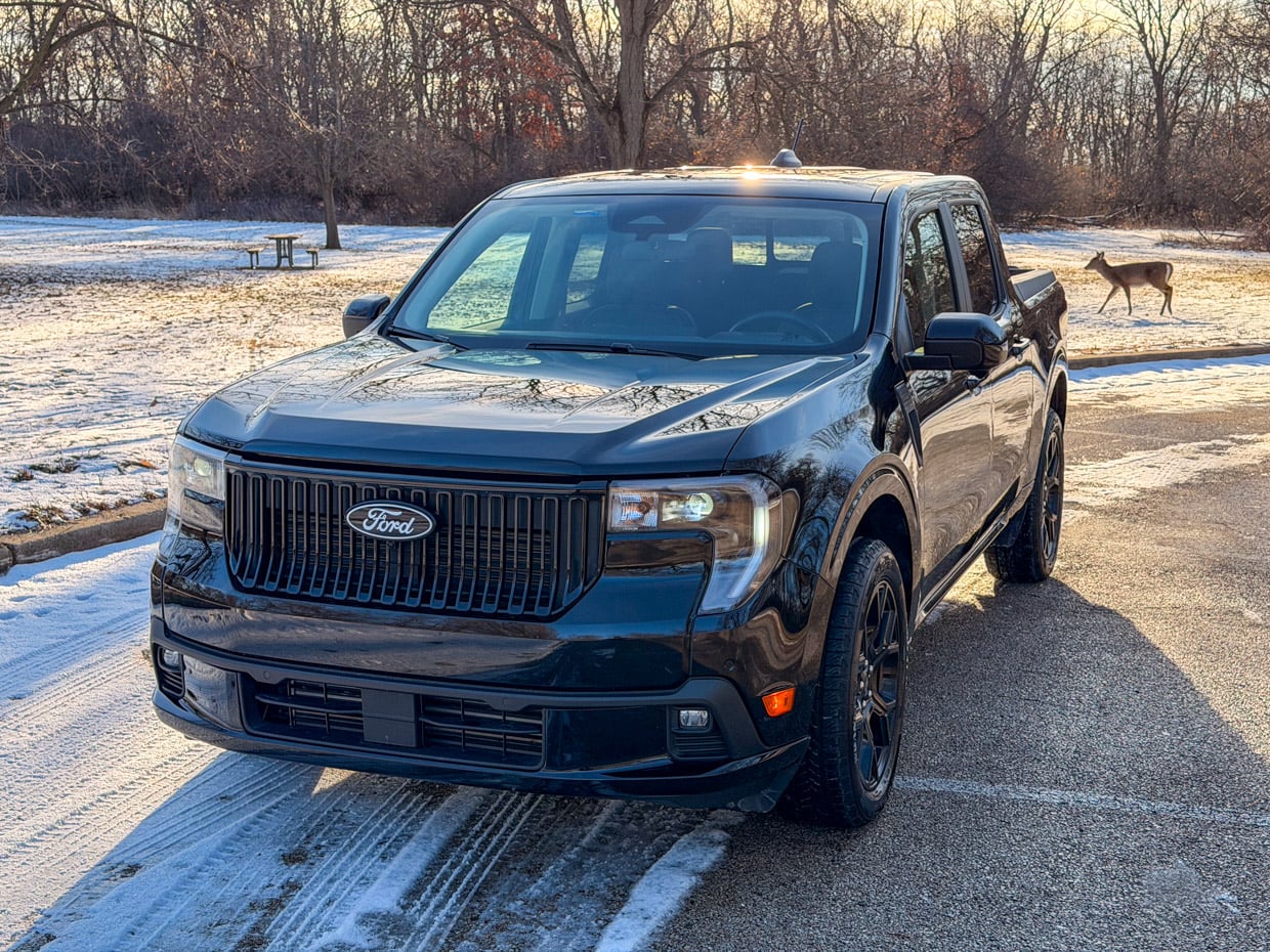 Ford Maverick Lobo Review: A Sleek, Sporty, and Spirited Small Pickup