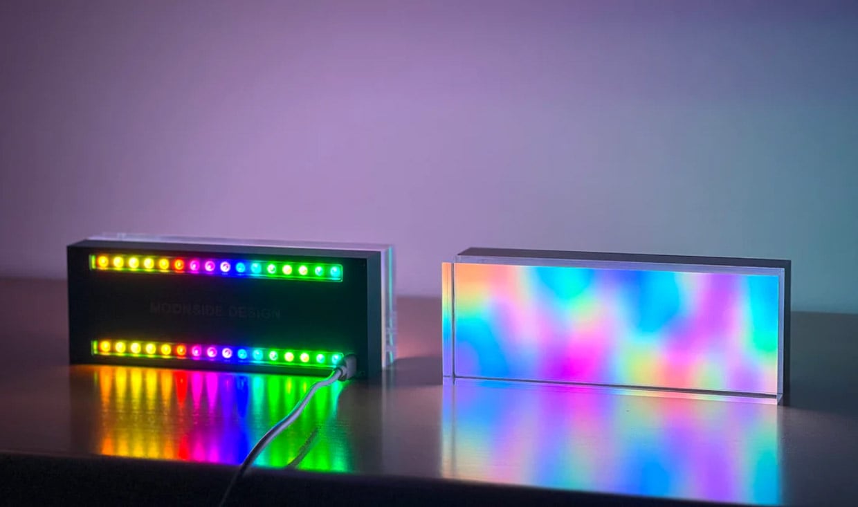 This Programmable LED Light Creates Soft Color Gradients
