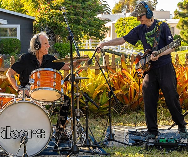 This Interactive Piano Turns Music into a Living Display